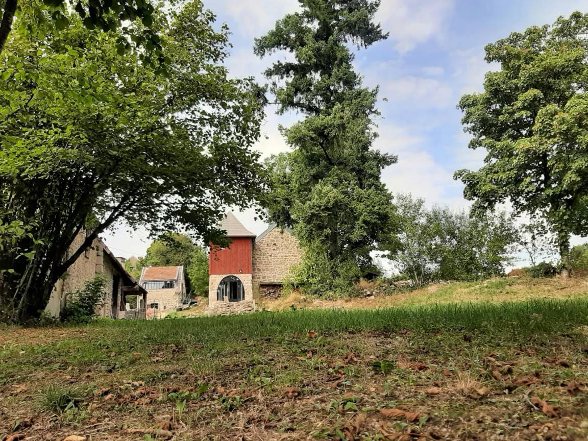 40 M² Huis ∙ 1 Slaapkamer ∙ 2 Gasten - Creuse