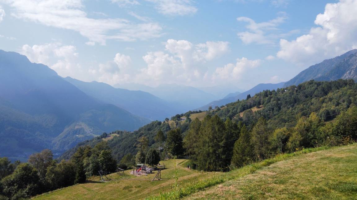 90 M² House ∙ 2 Bedrooms ∙ 6 Guests - Brissago