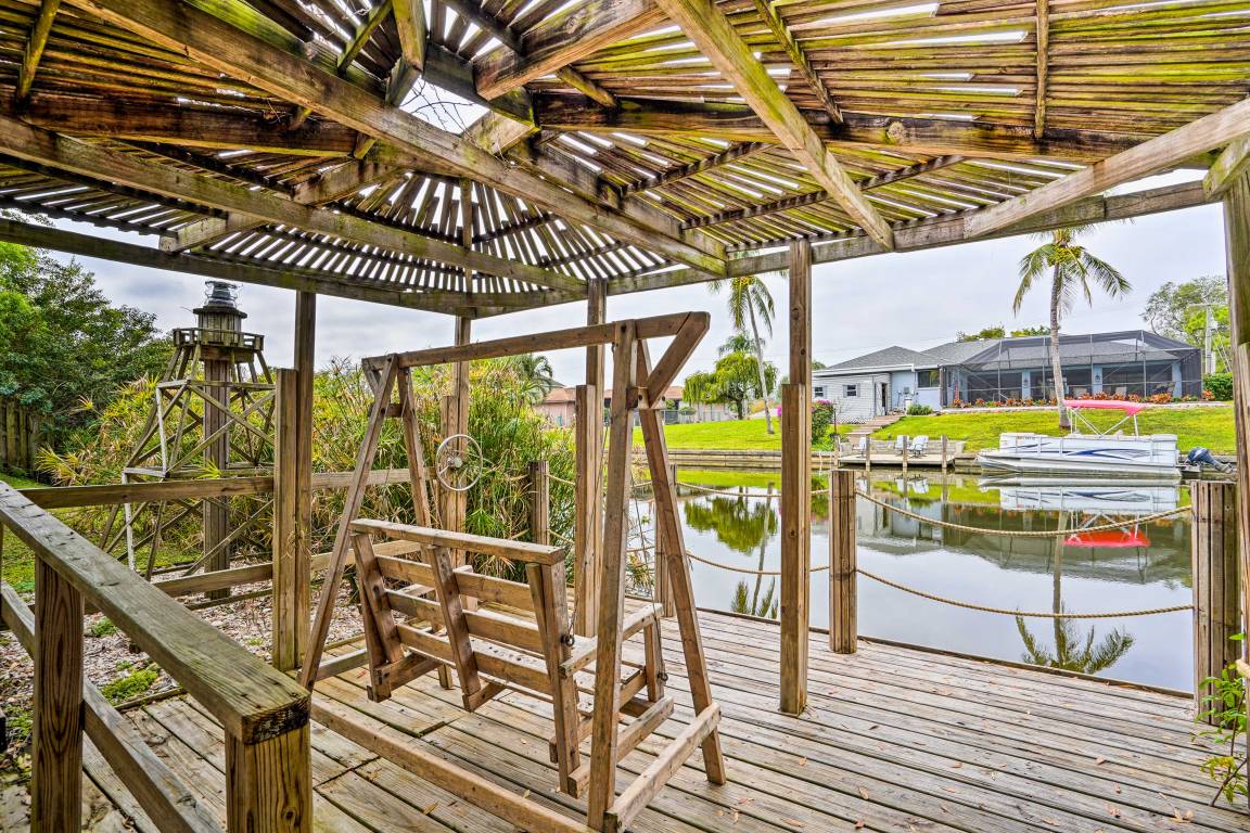184 M² House ∙ 4 Bedrooms ∙ 10 Guests - Cape Coral, FL