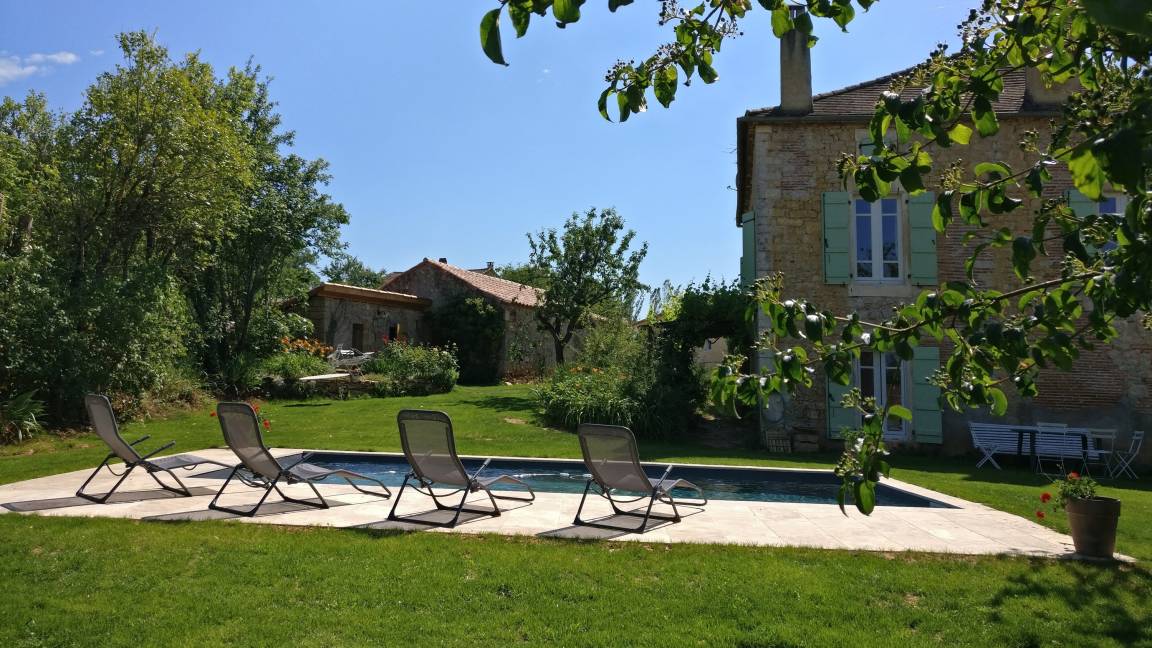 200 M² Maison De Vacances ∙ 4 Chambres ∙ 10 Personnes - Albas