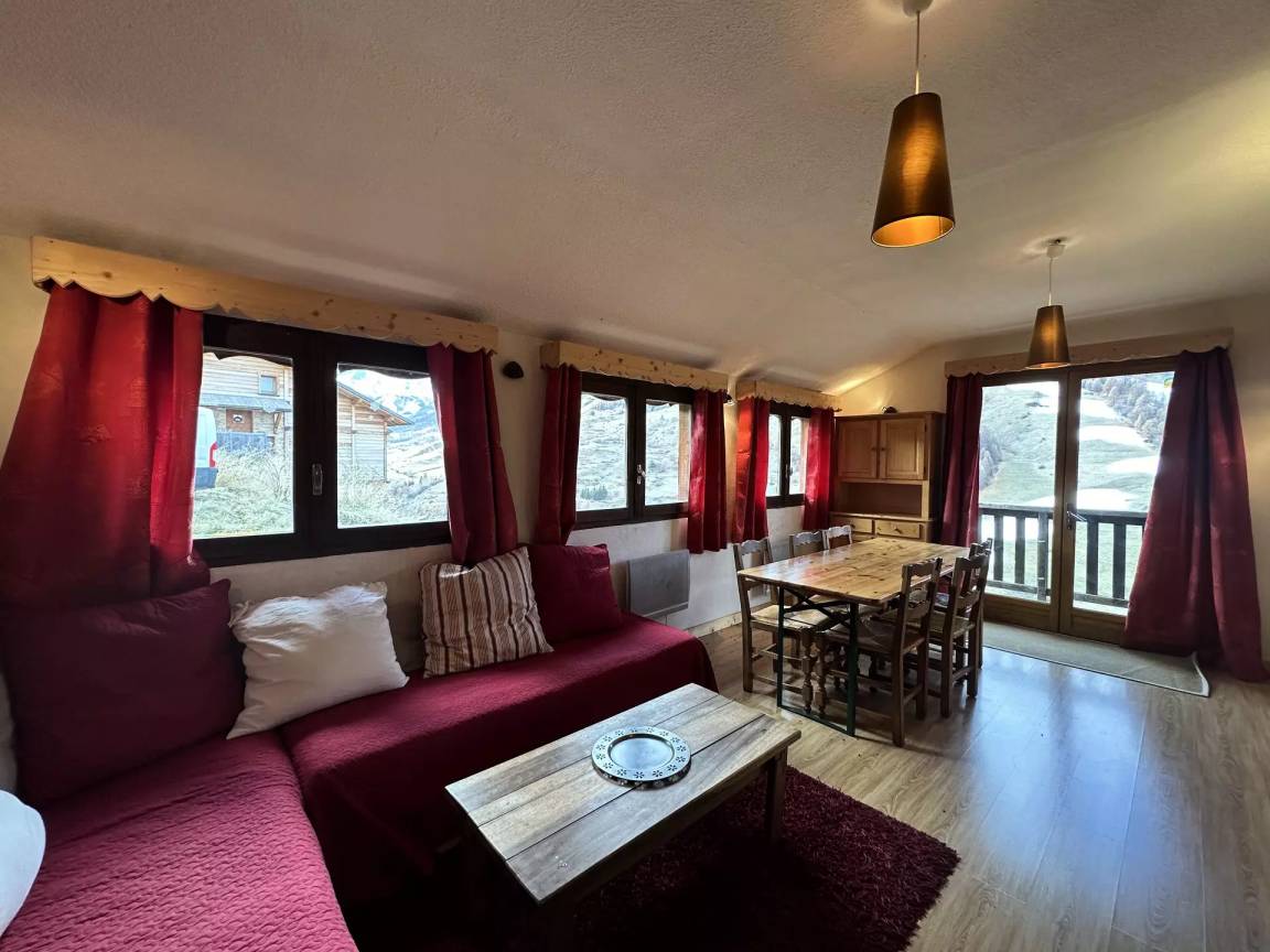 70 M² Appartement ∙ 2 Chambres ∙ 8 Personnes - Molines-en-Queyras