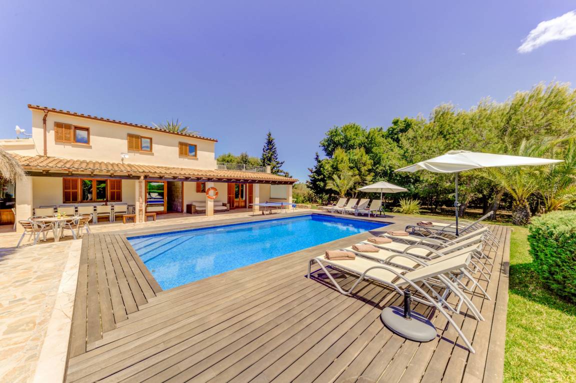 275 M² Villa ∙ 5 Bedrooms ∙ 10 Guests - Port de Pollença
