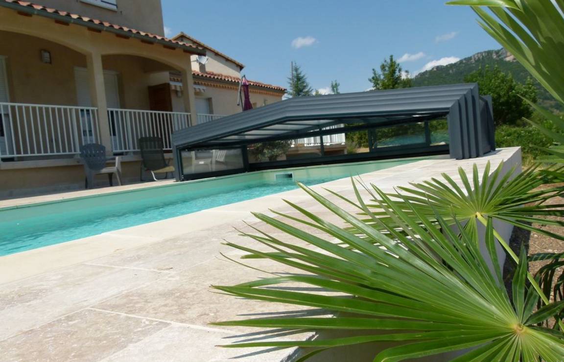 120 M² Maison De Vacances ∙ 3 Chambres ∙ 6 Personnes - La Couvertoirade