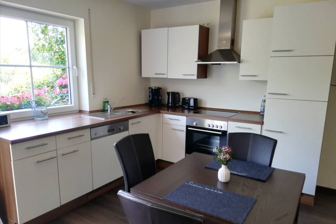 39 M² Ferienwohnung ∙ 1 Schlafzimmer ∙ 2 Gäste - Riedenburg