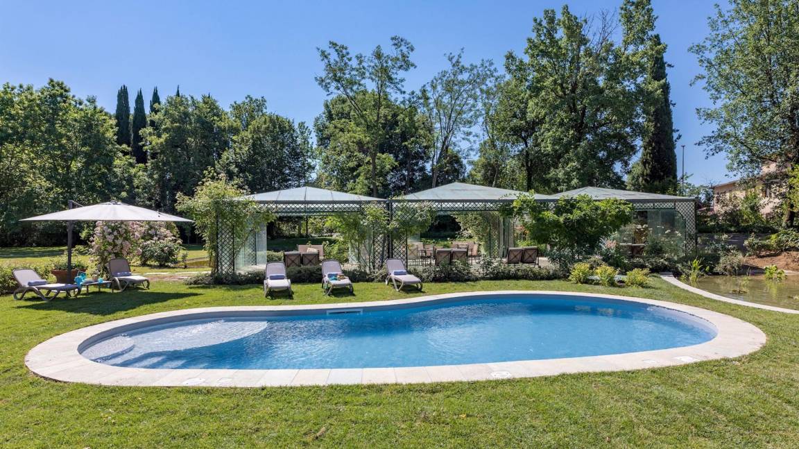 280 M² Villa ∙ 4 Bedrooms ∙ 8 Guests - Arezzo