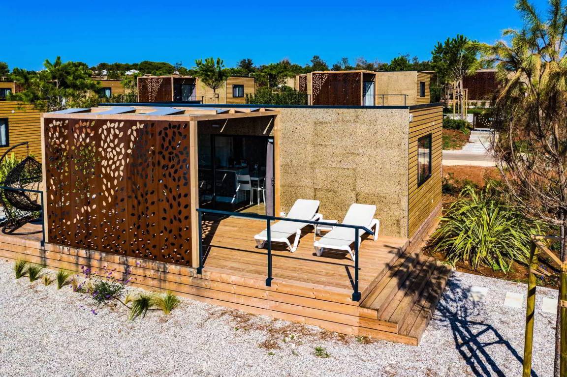 37 M² Caravan ∙ 2 Bedrooms ∙ 5 Guests - Premantura