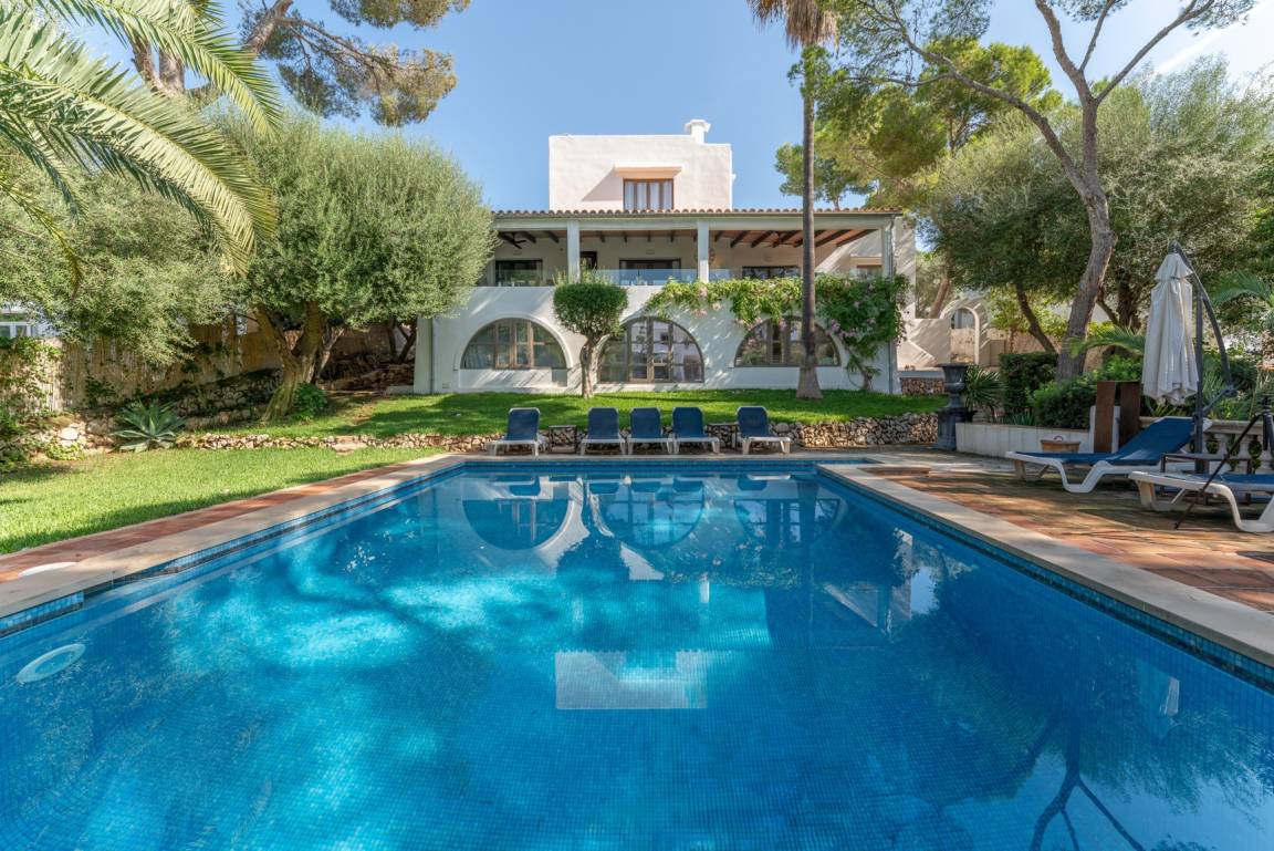 238 M² Maison De Vacances ∙ 5 Chambres ∙ 10 Personnes - Cala d'Or