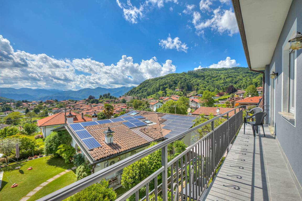 120 M² Apartamento ∙ 3 Habitaciones ∙ 5 Huéspedes - Orta San Giulio
