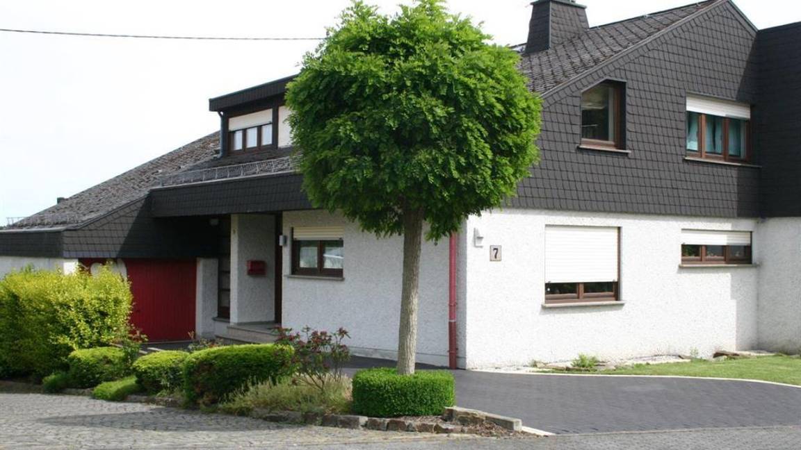 45 M² Ferienwohnung ∙ 1 Schlafzimmer ∙ 3 Gäste - Montabaur