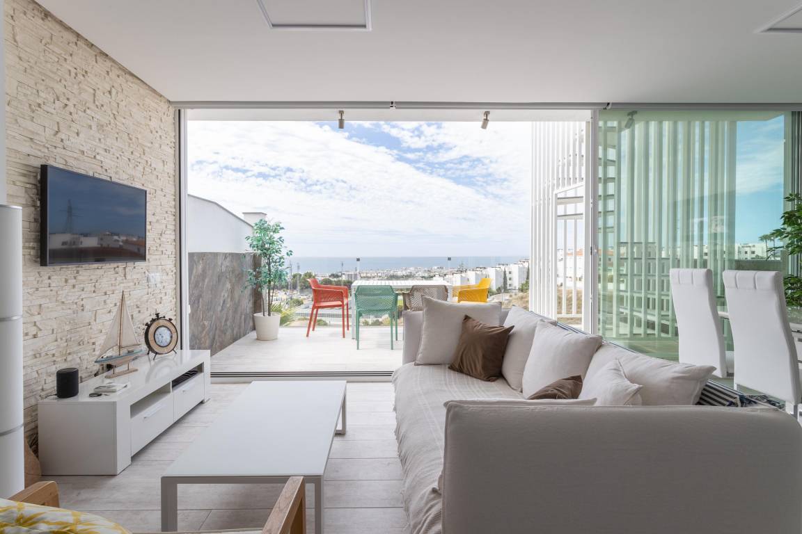 100 M² Apartamento ∙ 2 Habitaciones ∙ 4 Huéspedes - Torrox