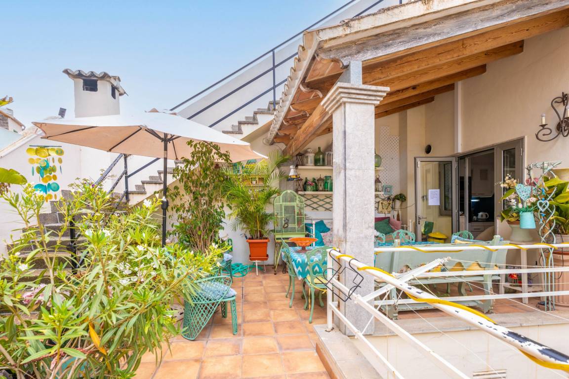 407 M² Chalet ∙ 6 Habitaciones ∙ 8 Huéspedes - Majorca