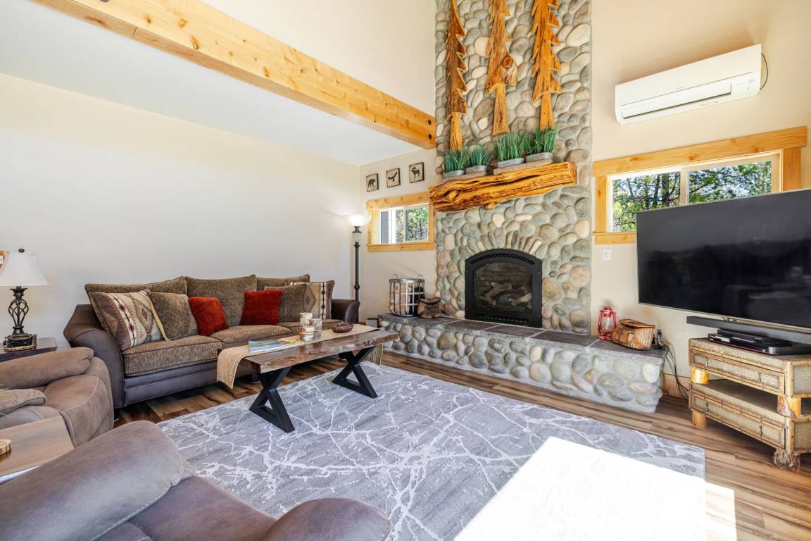 195 M² House ∙ 3 Bedrooms ∙ 8 Guests - LaPine State Park, La Pine