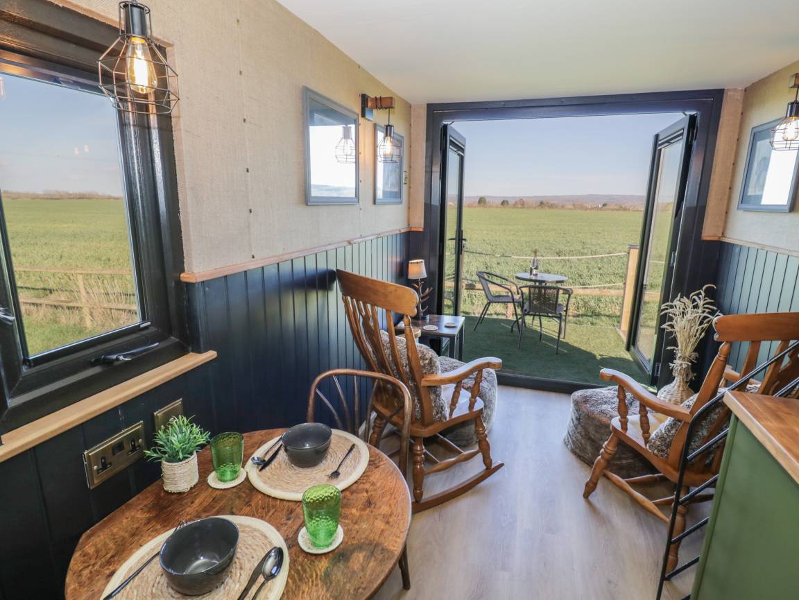 Cottage ∙ 1 Bedroom ∙ 2 Guests - Evesham