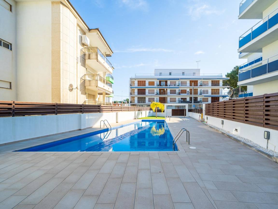 70 M² Apartamento ∙ 2 Quartos ∙ 6 Hóspedes - Altafulla
