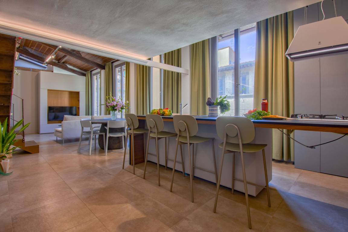 280 M² Apartment ∙ 5 Bedrooms ∙ 10 Guests - Florence