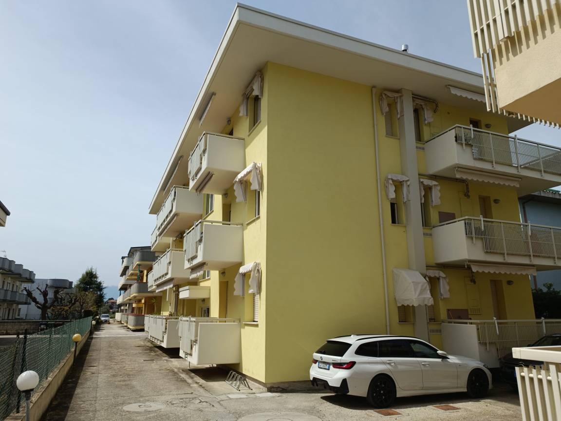 65 M² Apartment ∙ 2 Bedrooms ∙ 4 Guests - Alba Adriatica