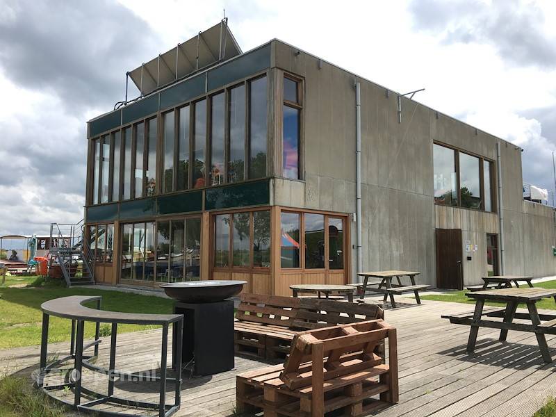 Maison De Vacances ∙ 3 Chambres ∙ 20 Personnes - West-Vlaanderen