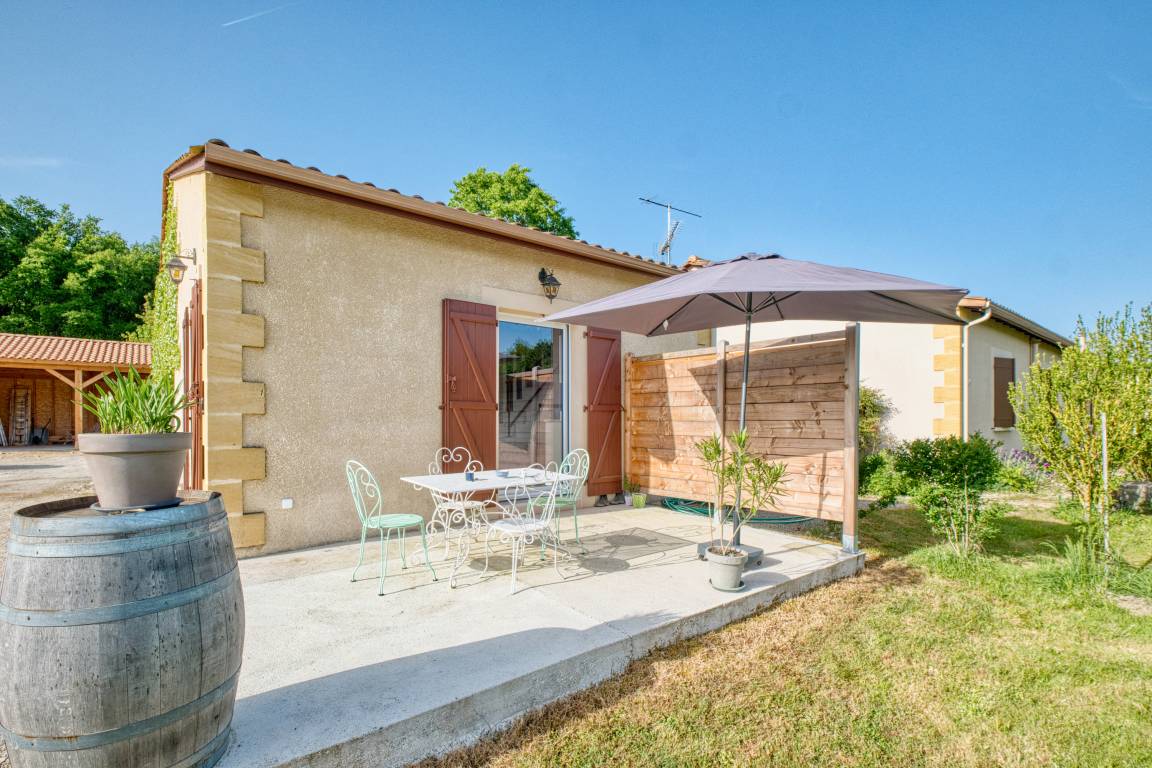 60 M² Ferienhaus ∙ 1 Schlafzimmer ∙ 4 Gäste - Bergerac