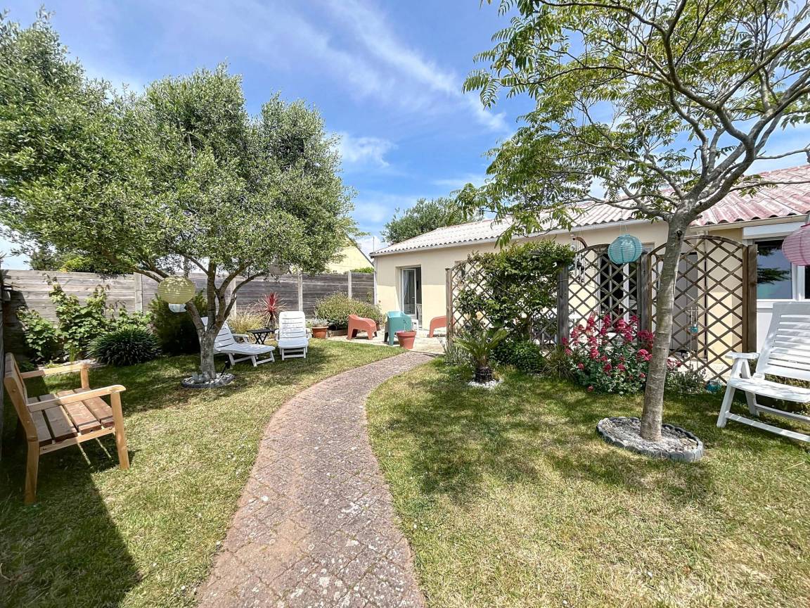 50 M² Maison De Vacances ∙ 3 Chambres ∙ 4 Personnes - Jullouville