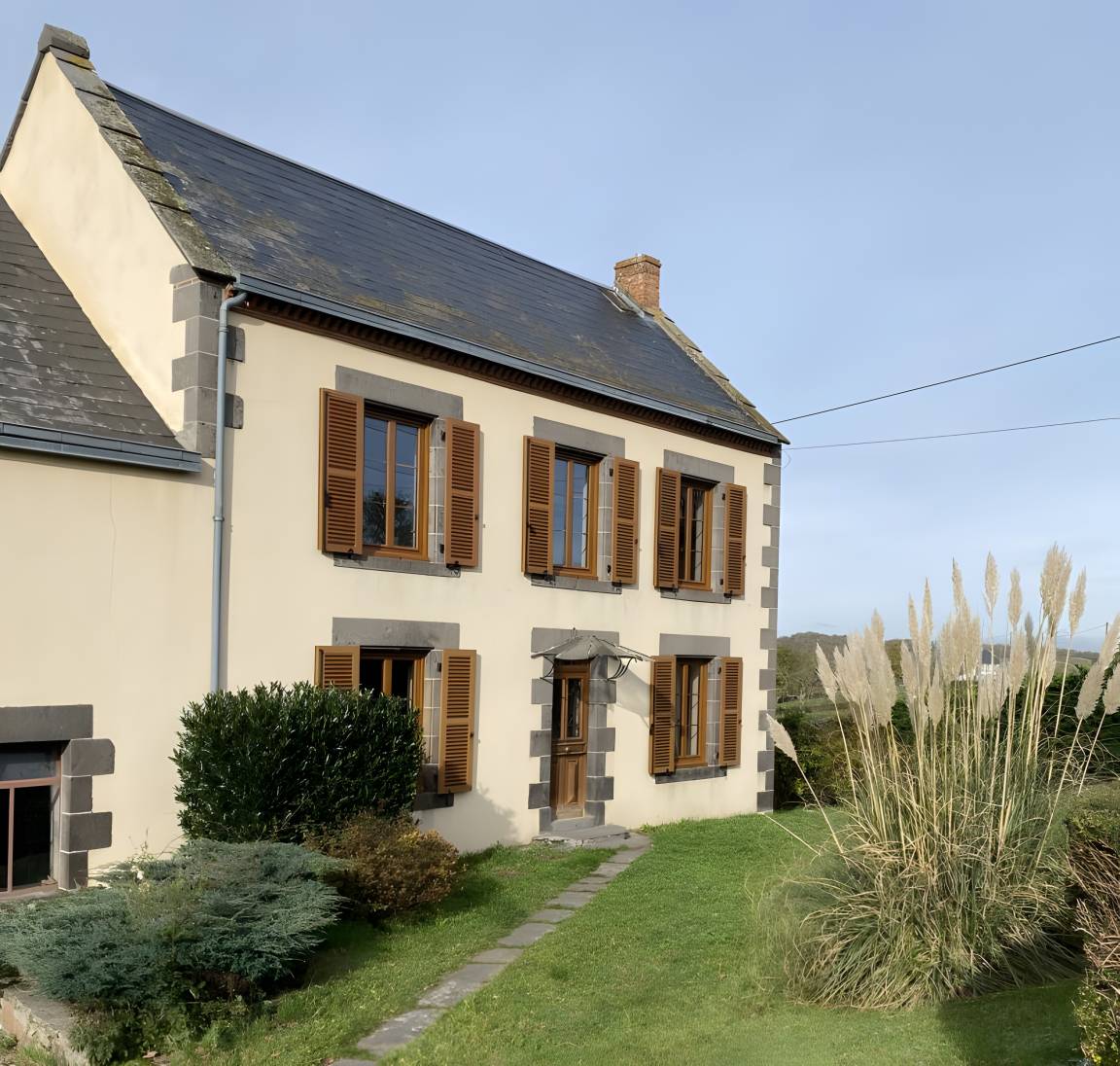 120 M² Maison De Vacances ∙ 5 Chambres ∙ 10 Personnes - Puy-de-Dôme
