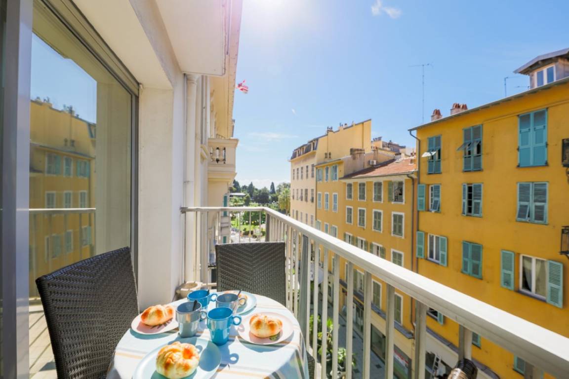 35 M² Apartment ∙ 1 Bedroom ∙ 4 Guests - Nice