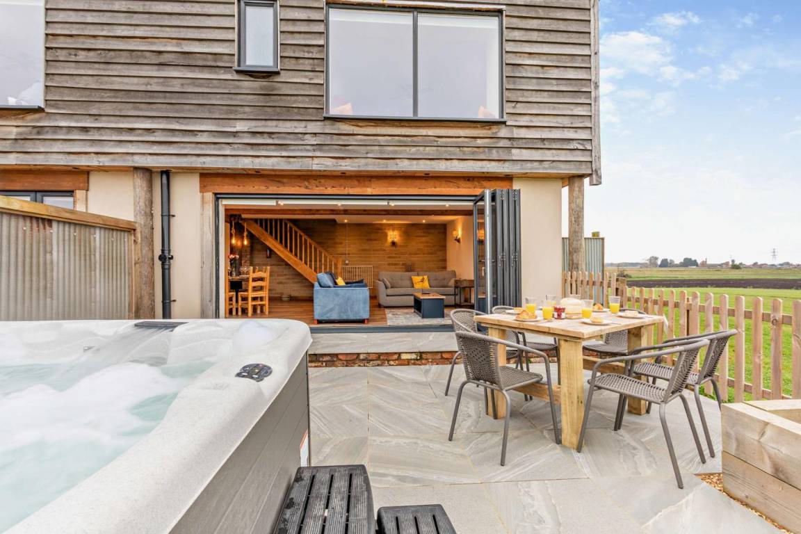 Cottage ∙ 3 Bedrooms ∙ 6 Guests - Cambridgeshire