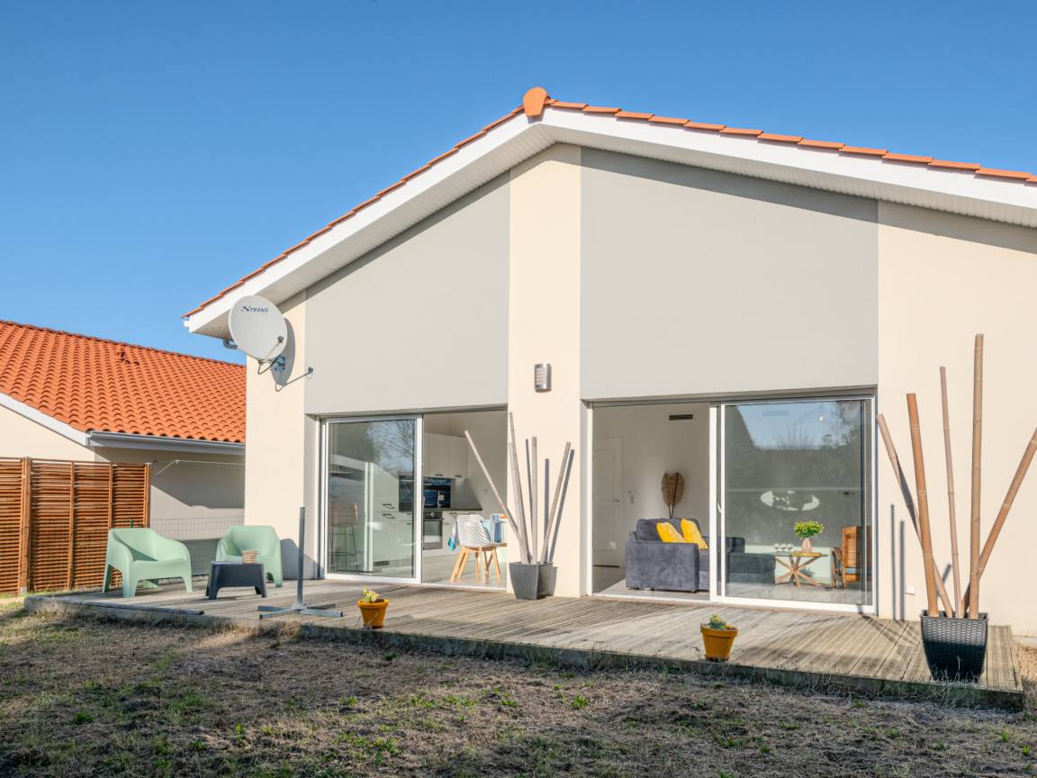 90 M² Maison De Vacances ∙ 3 Chambres ∙ 6 Personnes - Mimizan