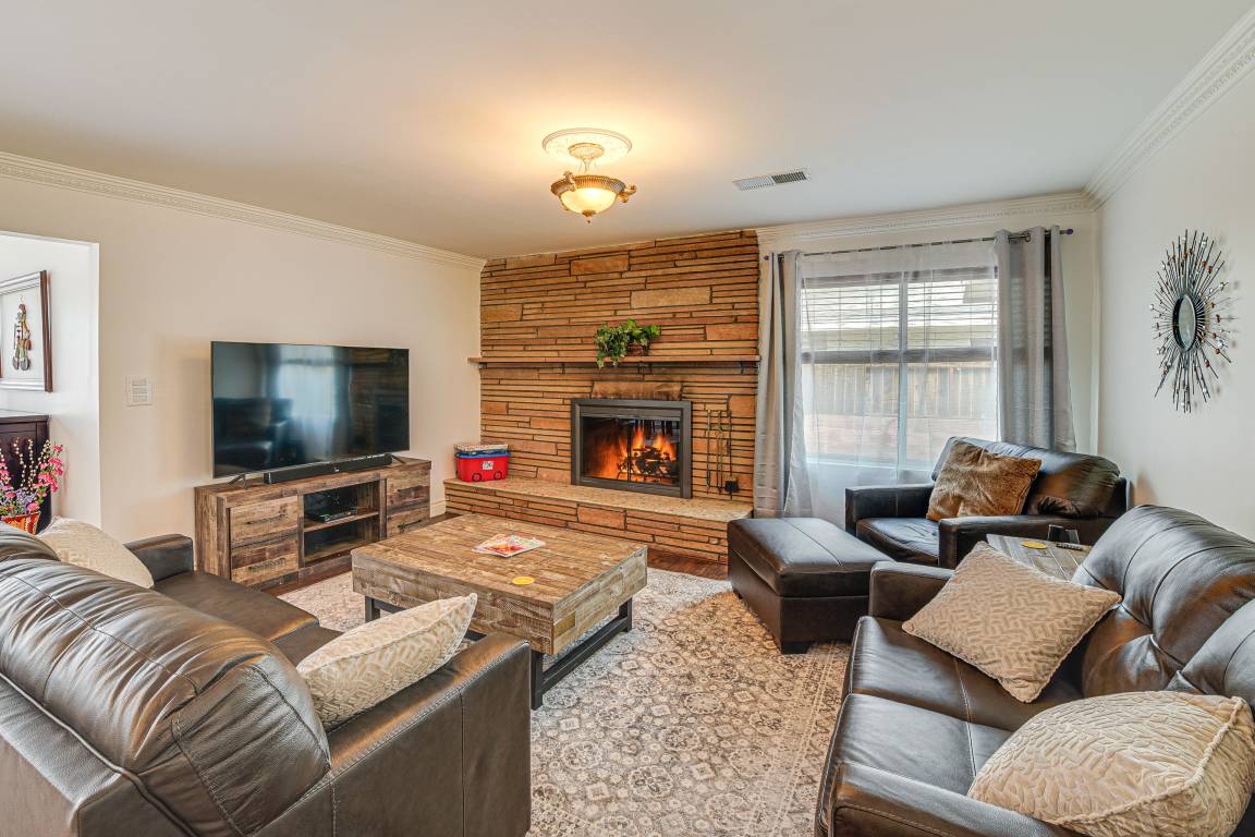 167 M² House ∙ 3 Bedrooms ∙ 5 Guests - Loma Linda, CA