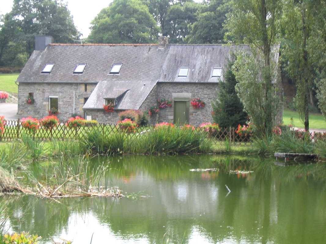 71 M² Gîte ∙ 2 Chambres ∙ 4 Personnes - Lac de Guerlédan