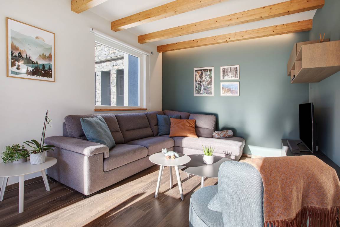 120 M² Villa ∙ 2 Bedrooms ∙ 5 Guests - Aosta