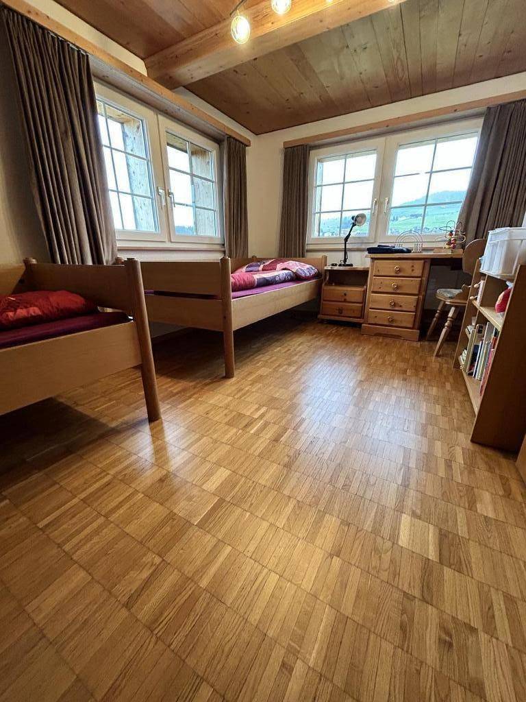 130 M² Ferienwohnung ∙ 4 Schlafzimmer ∙ 8 Gäste - St. Gallen
