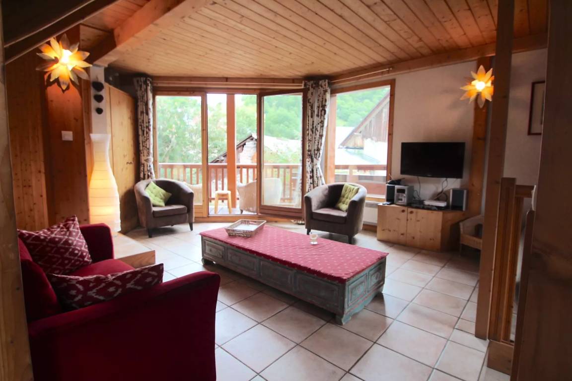 81 M² Chalet ∙ 3 Schlafzimmer ∙ 8 Gäste - Valloire