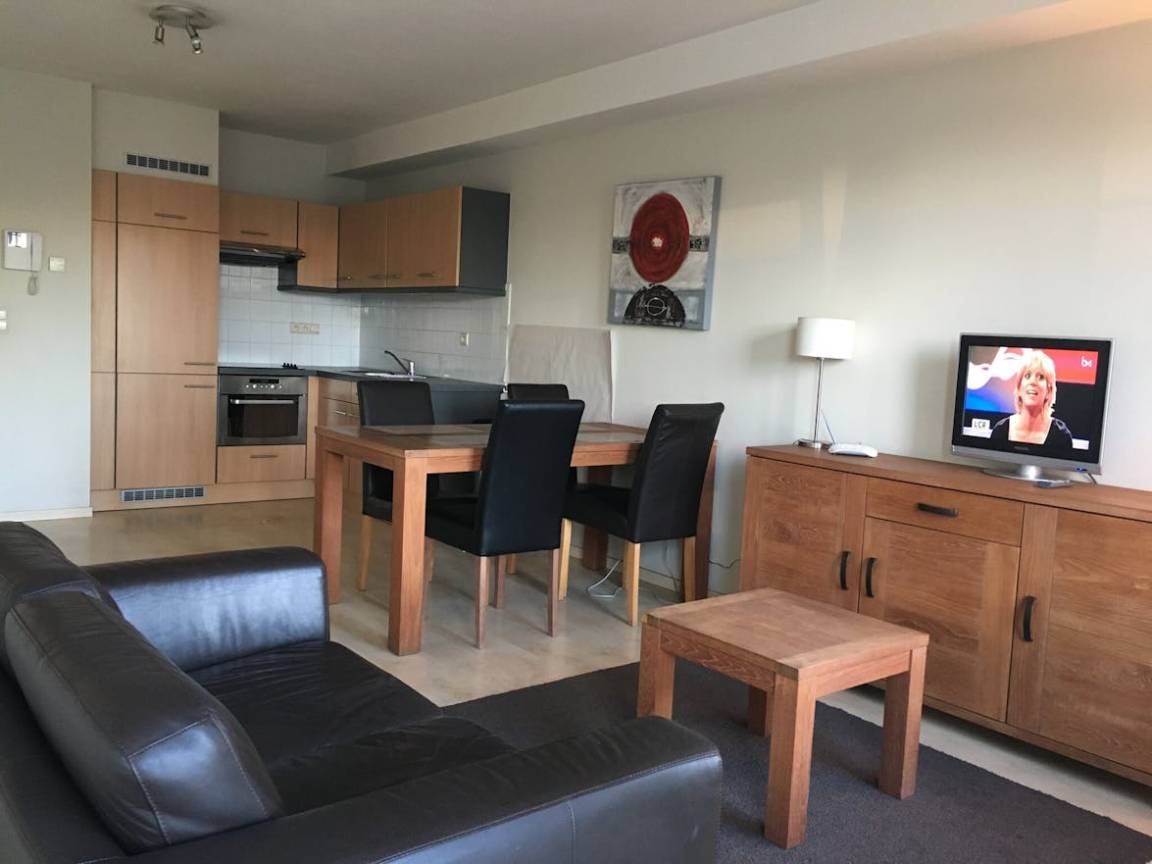 87 M² Apartamento ∙ 2 Habitaciones ∙ 4 Huéspedes - Woluwe-Saint-Lambert