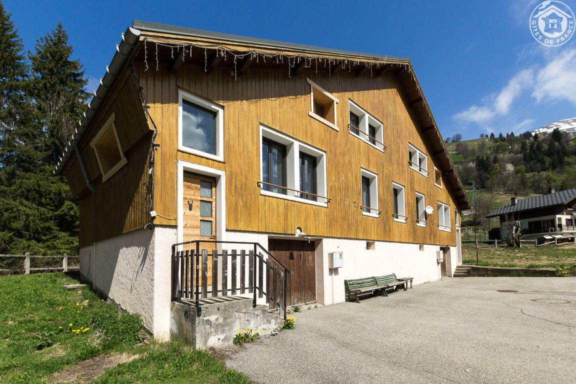 83 M² Mökki ∙ 3 Makuuhuonetta ∙ 8 Vierasta - Hauteluce