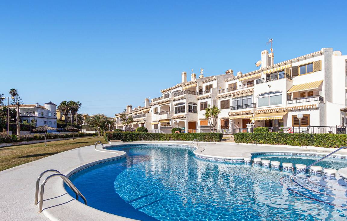 69 M² Apartment ∙ 2 Bedrooms ∙ 4 Guests - La Zenia