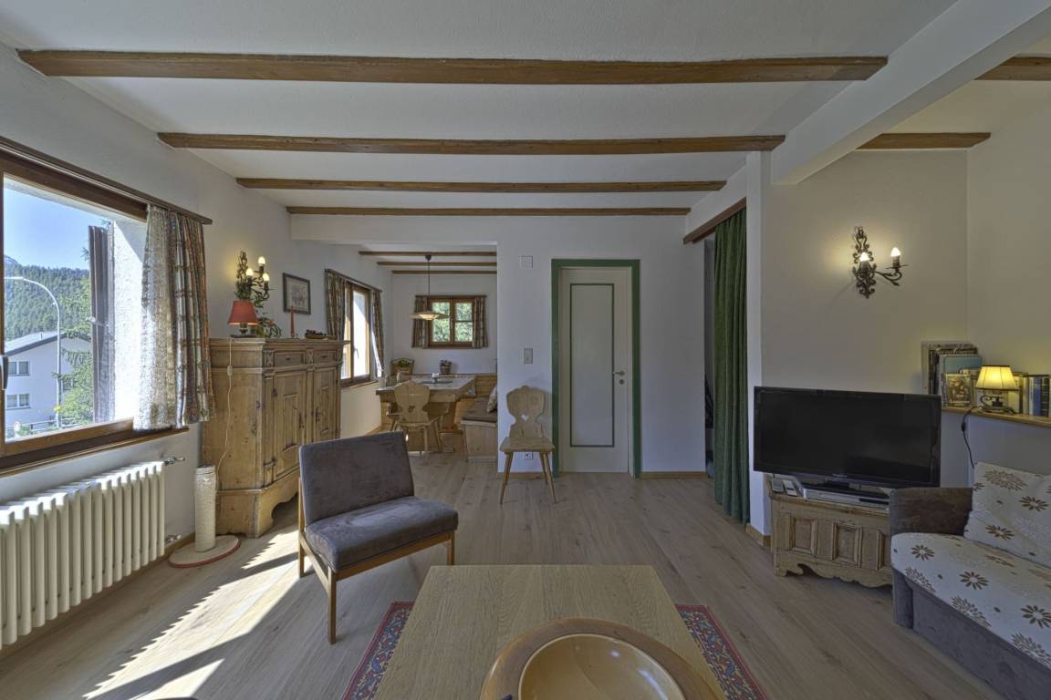 140 M² Appartamento ∙ 4 Camere Da Letto ∙ 8 Ospiti - Pontresina