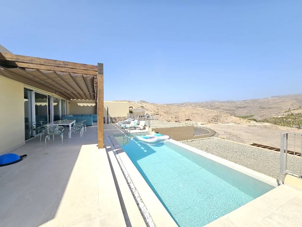 115 M² Villa ∙ 3 Habitaciones ∙ 6 Huéspedes - Playa del Inglés