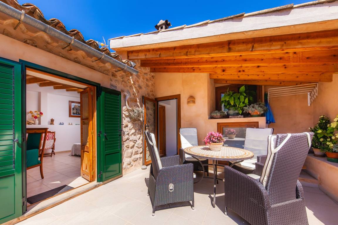120 M² House ∙ 3 Bedrooms ∙ 5 Guests - Fornalutx