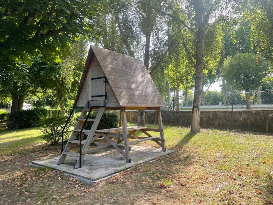 33 M² Mobilheim ∙ 3 Schlafzimmer ∙ 6 Gäste - Saint-Amand-Montrond