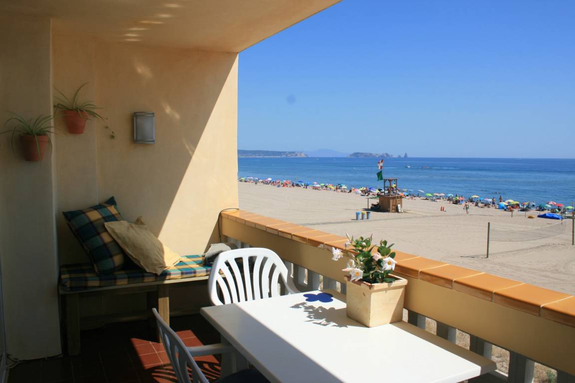 65 M² Apartment ∙ 1 Bedroom ∙ 4 Guests - L'Estartit