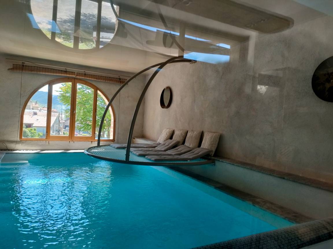 140 M² House ∙ 2 Bedrooms ∙ 3 Guests - Le Rozier