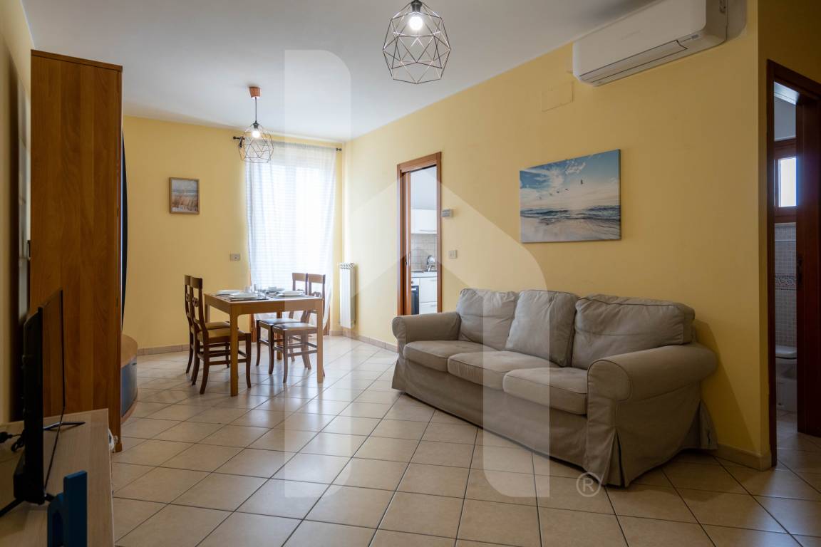 Appartamento Vacanza ∙ 2 Camere Da Letto ∙ 5 Ospiti - Pineto