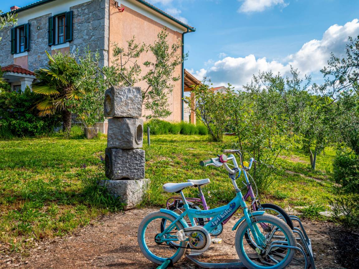 190 M² Maison De Vacances ∙ 3 Chambres ∙ 7 Personnes - Krk