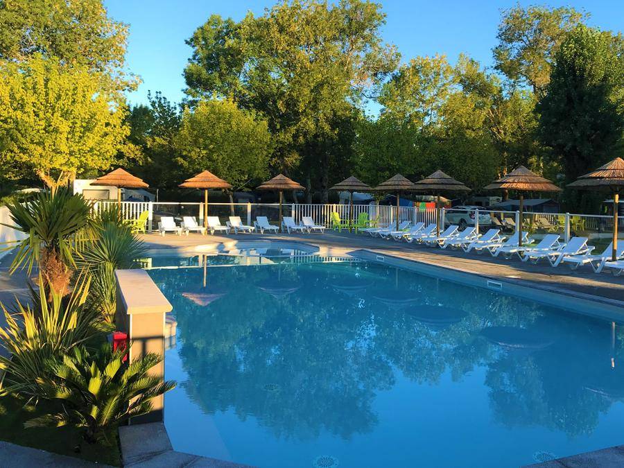 25 M² Caravan ∙ 2 Bedrooms ∙ 4 Guests - Dordogne