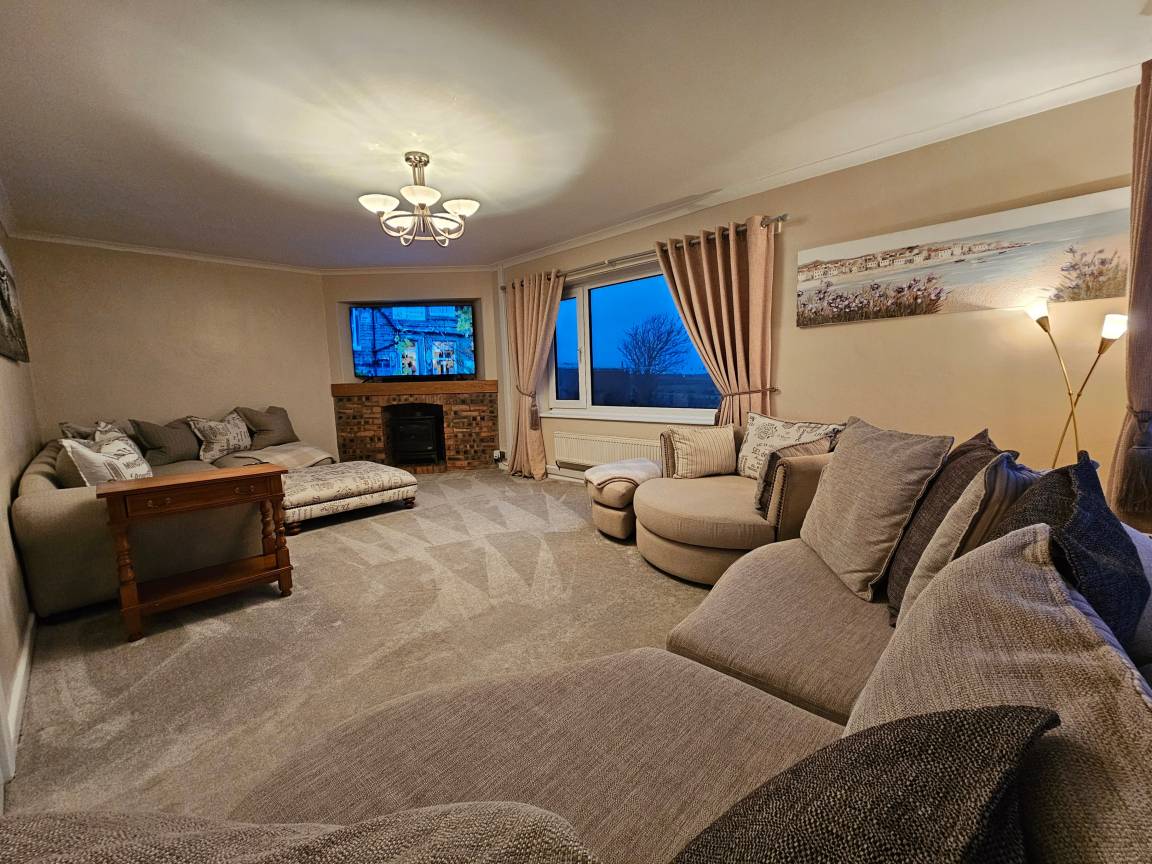 140 M² House ∙ 6 Bedrooms ∙ 14 Guests - North Wales