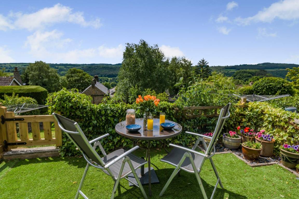 Landhaus ∙ 2 Schlafzimmer ∙ 4 Gäste - Matlock