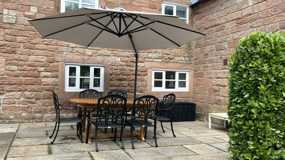 130 M² Cottage ∙ 3 Bedrooms ∙ 6 Guests - Leek