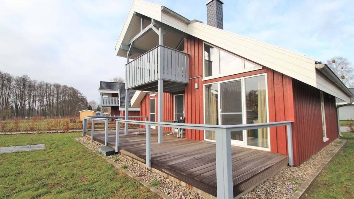 90 M² Ferienhaus ∙ 2 Schlafzimmer ∙ 6 Gäste - Mecklenburgische Seenplatte