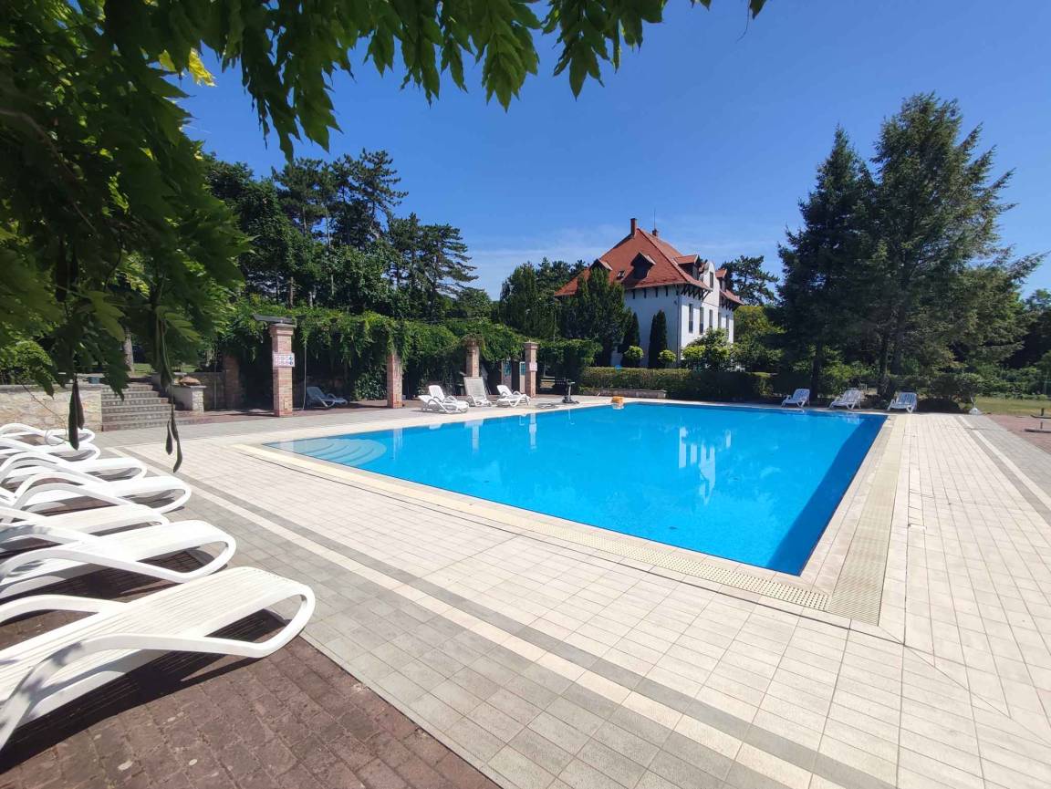54 M² Apartment ∙ 2 Bedrooms ∙ 5 Guests - Plattensee