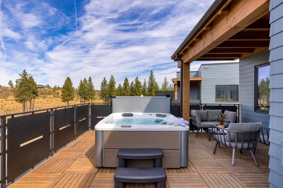 88 M² House ∙ 2 Bedrooms ∙ 4 Guests - Bend, OR